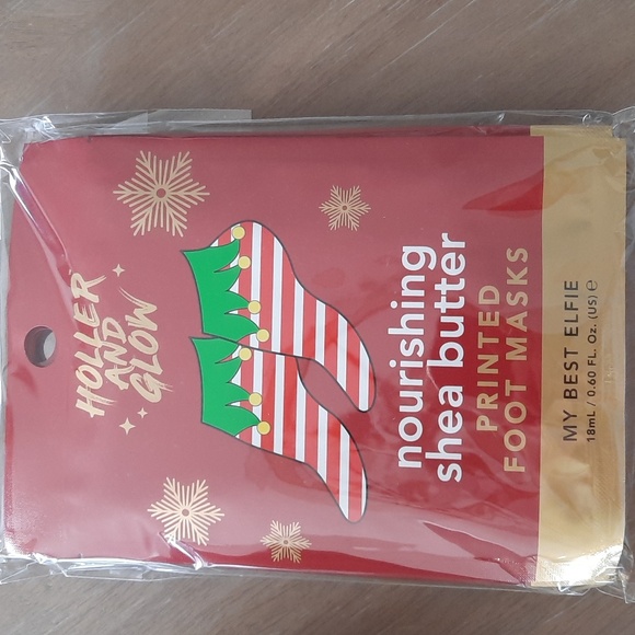holler and glow | Accessories | Foot Masks Bnwt | Poshmark
